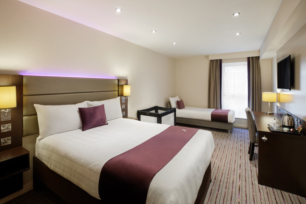 Hotel Premier Inn Colchester Town Centre 3* (11 guest reviews ...