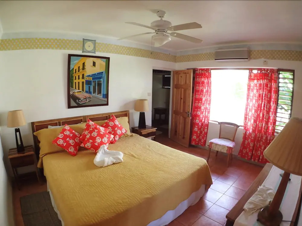 Tumac Villa, 4BR by Jamaican Treasures 3* Rio Bueno, Jamaika. Tumac ...