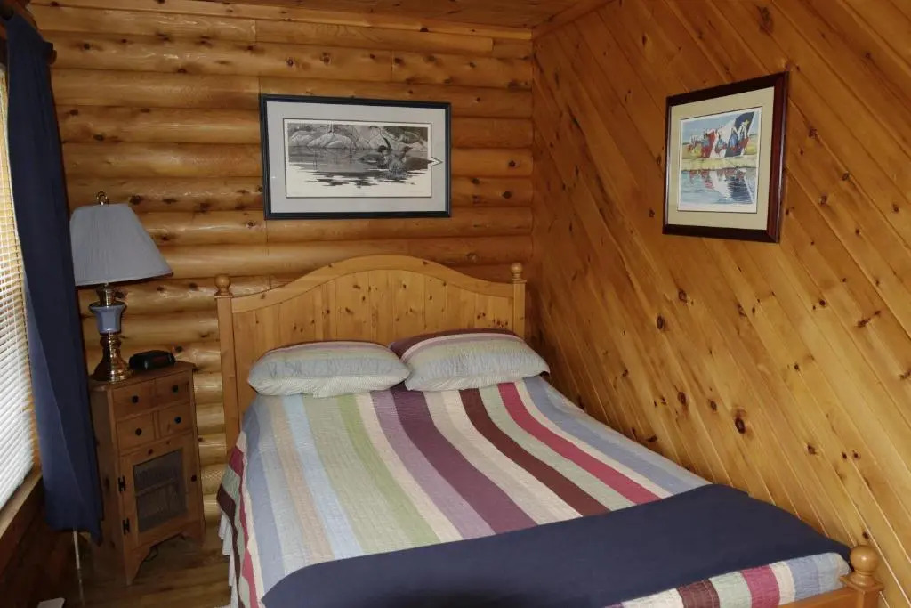 Отель Tuckamore Lodge 4* от 180 C$ — 32 отзыва в Мейн Брук ...