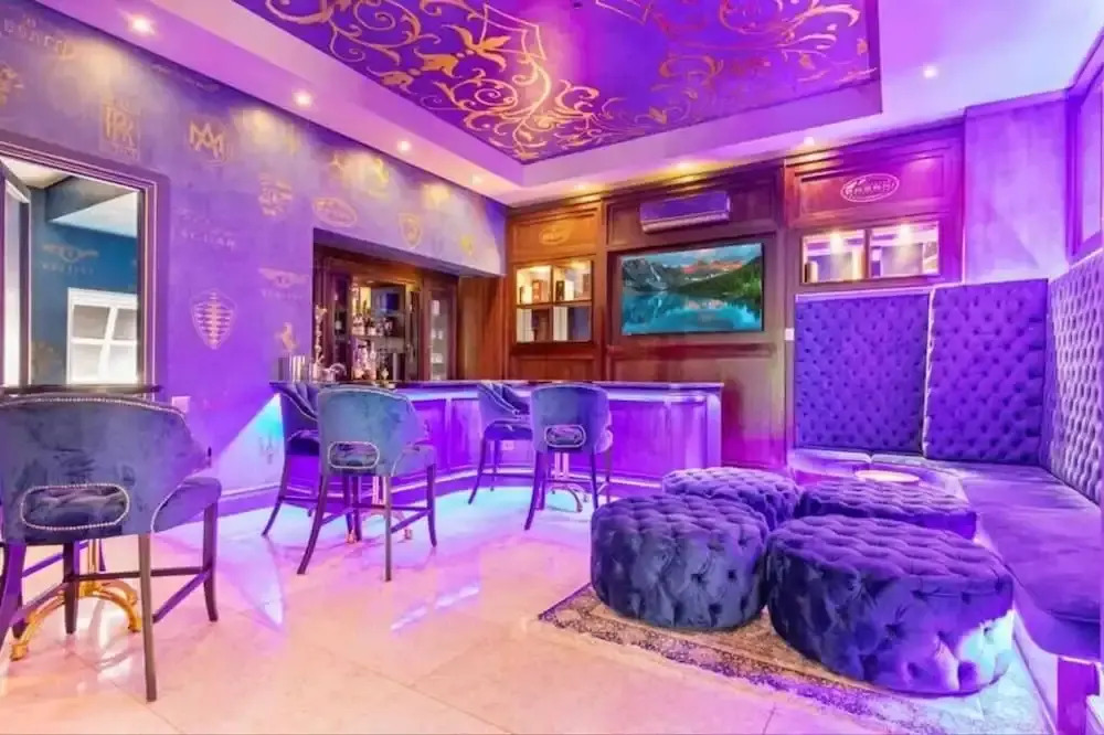 Maison de vacances The White House in Sandton Sandton, Randburg ...