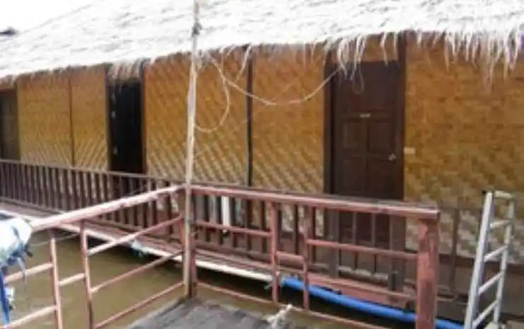 The Cliff View Resort Baan Pha Nam Sai Yok, Sai Yok National Park ...