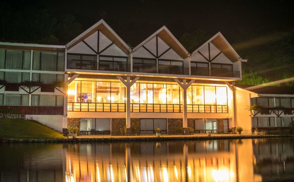 Casa Grande Bambito Resort 4* Volcán, Chiriquí. Reserve el Casa Grande ...